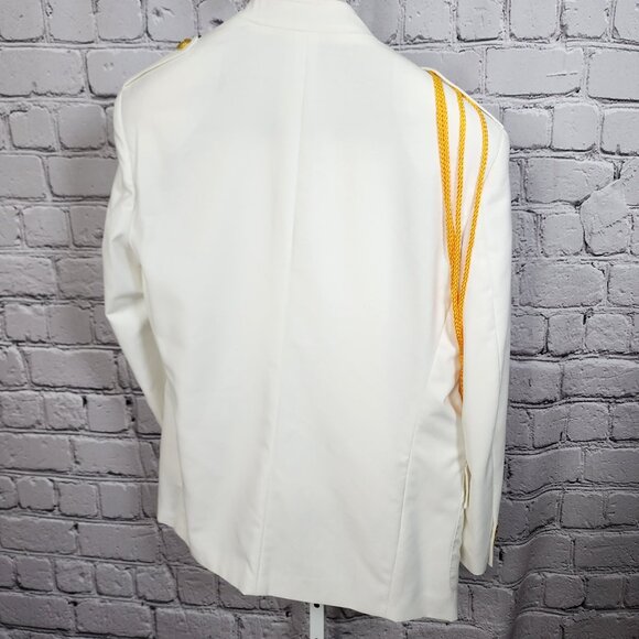 Ferrecci | Suits & Blazers | New Ferrecci Mens 4r Cadet White 5button ...